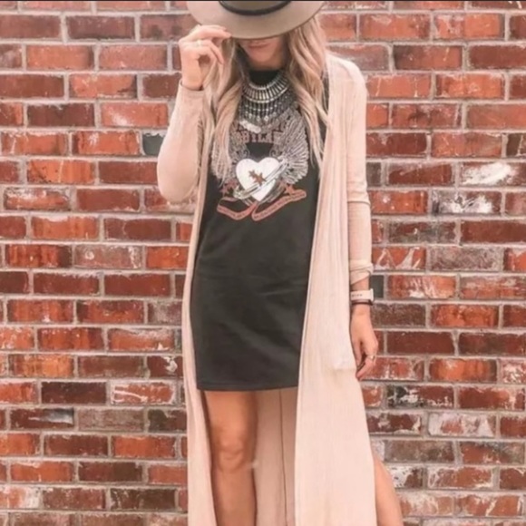 Tops | Charcoal Dancing Outlaw Graphic Tank Top Tunic Length | Poshmark